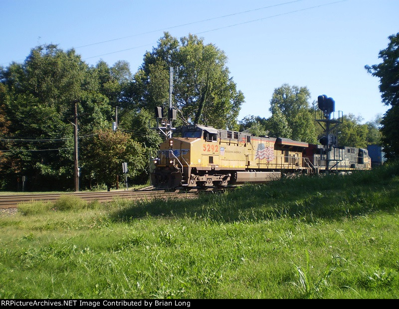 UP 5292 at Tuxedo Park